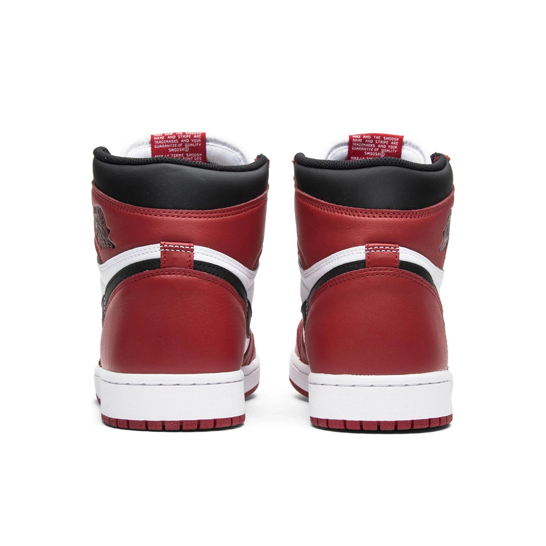Jordan 1 Retro High Chicago (2015) | 555088-101 | VIP Sneakers
